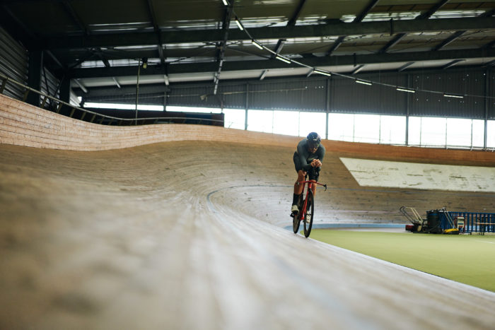 5 reasons why you should try track cycling - Alpecin Cycling