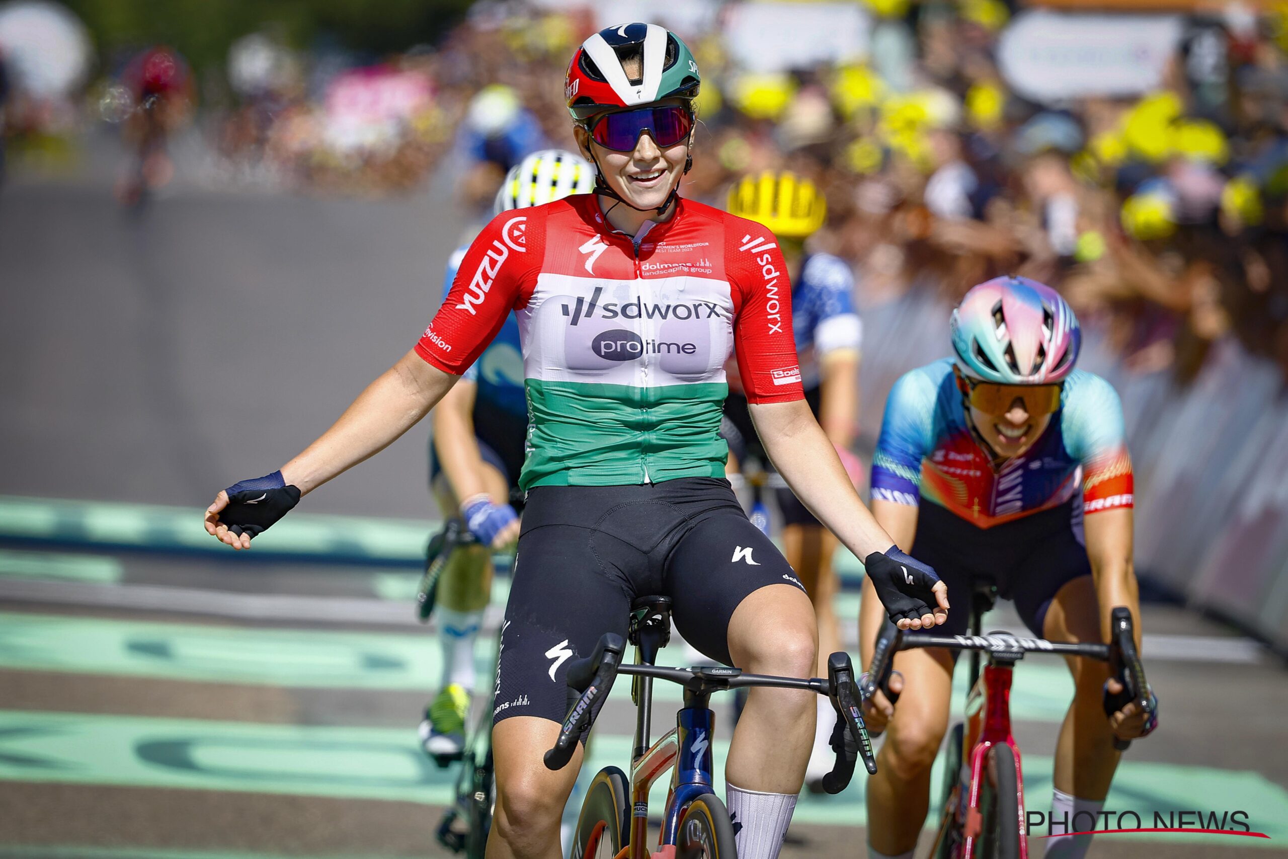 5. Etappe Tour de France Femmes 2024: Vas siegt, Vollering stürzt